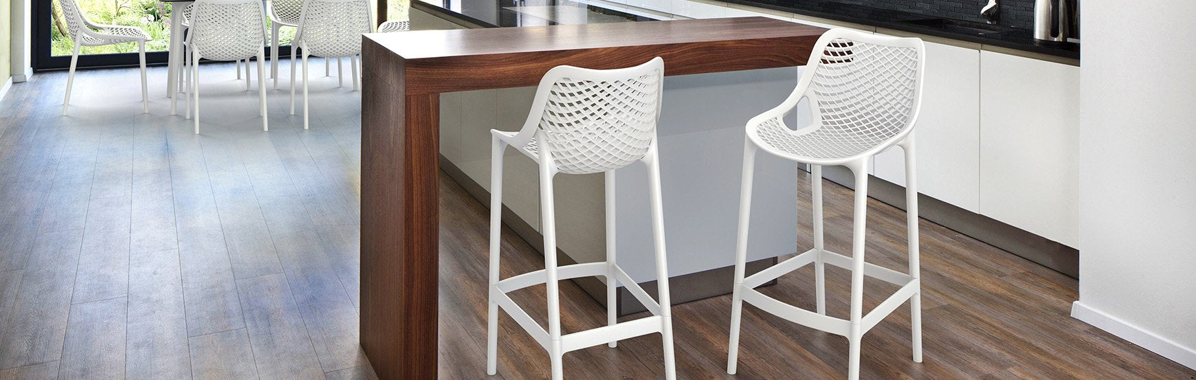 Oxygen Stool 750H – Issa Furniture