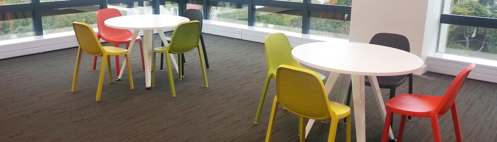 Pavilion Table – Issa Furniture